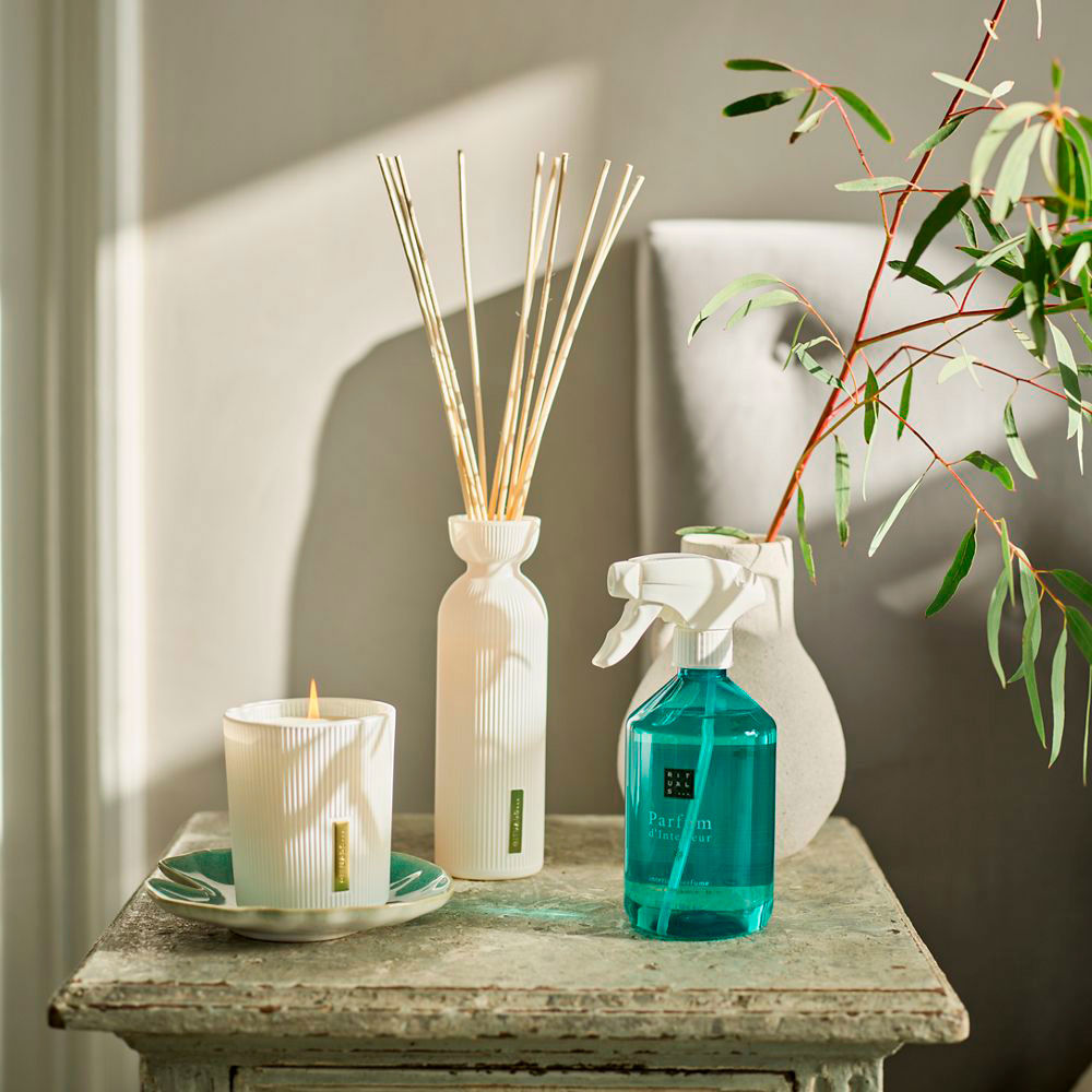 Vela perfumada THE RITUAL OF KARMA Velas Rituals - Perfumes Club