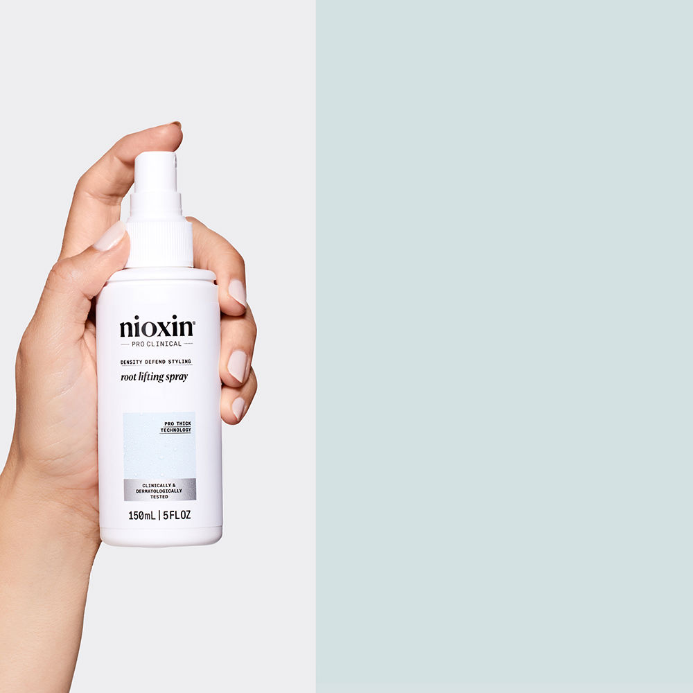 Volumizing Hair Spray for Roots Nioxin Volume - Perfumes Club